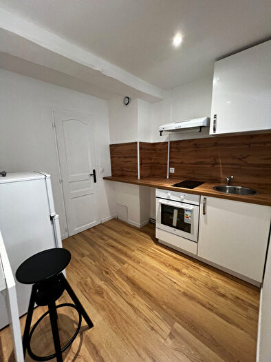 Appartement 1 pièce à Joigny, à louer