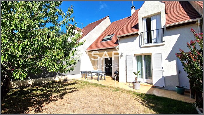 Maison 5 pièces à Courtry, à vendre