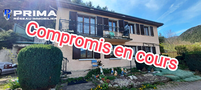 Maison à vendre - Susville - 8 pièces - 5 chambres