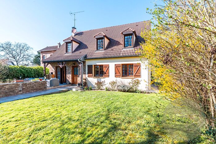 Maison à vendre - Rambouillet - 10 pièces - 7 chambres