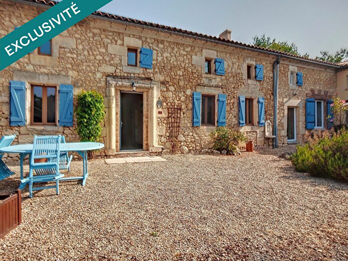 Maison à vendre - Montguyon - 15 pièces - 8 chambres