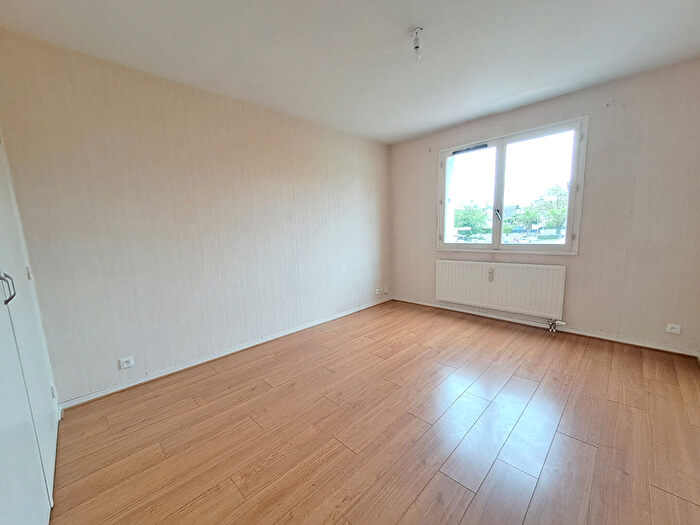 Appartement 1 pièce à louer à Dijon, Les Péjoces