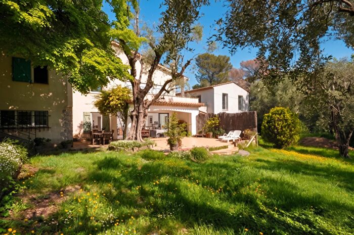 Maison 10 pièces à vendre - Mougins, Saint-Martin, Jylloue