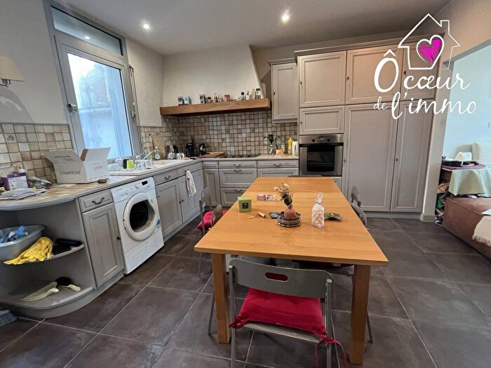 Appartement à louer - Gambetta, Cholet - 3 pièces - 1 chambre