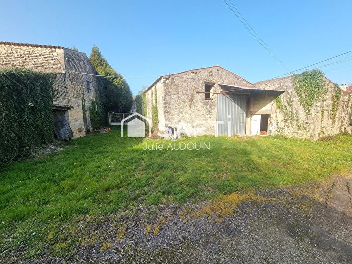 Maison à vendre - Aumagne - 5 pièces - 1 chambre