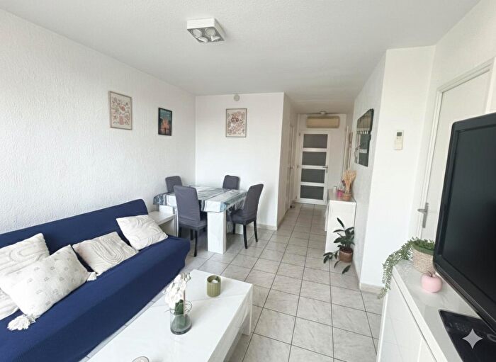 Appartement à vendre - Hyères, Ayguade, Salins - 2 pièces - 1 chambre