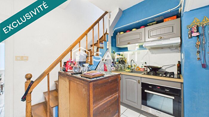 Maison à vendre - Niort, Centre-ville - 4 pièces - 2 chambres