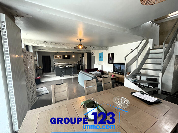 Maison 8 pièces à vendre - La Celle-Saint-Cyr