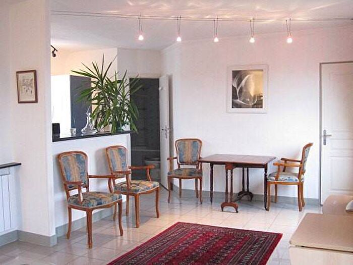 Appartement à louer - Champerret-Berthier, Paris ème arrondissement - 2 pièces - 1 chambre