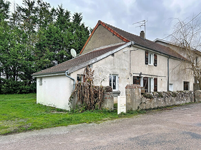 Maison à vendre - Semur-en-Brionnais - 3 pièces - 2 chambres