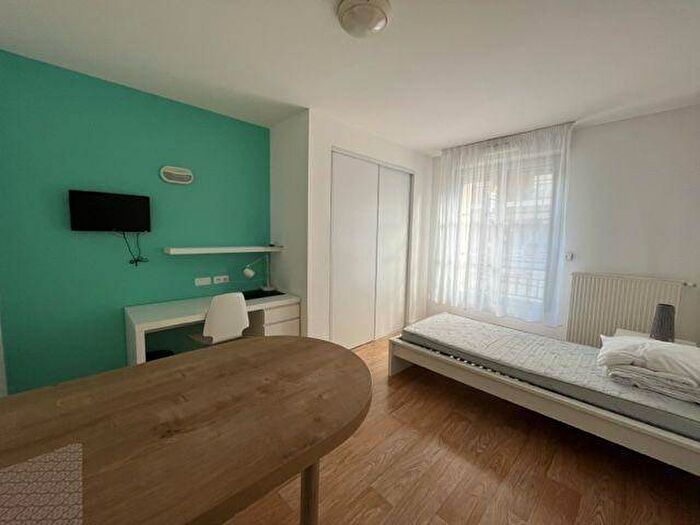 Appartement à louer - Centre Ville-Petit Margny, Compiègne - 1 pièce