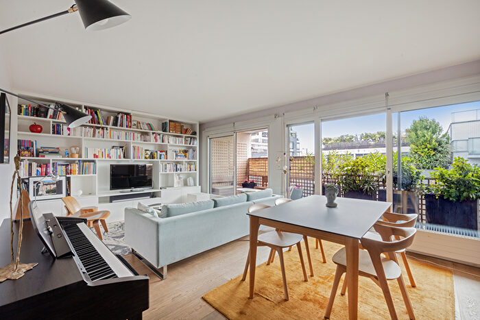 Appartement à vendre - Paris e , Saint-Lambert, Convention - 5 pièces - 3 chambres