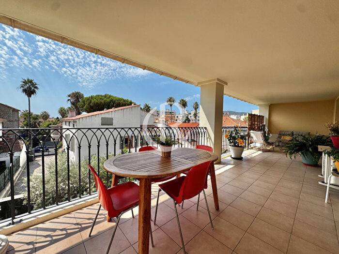 Hyères, Centre-ville : Appartement 3 pièces à vendre