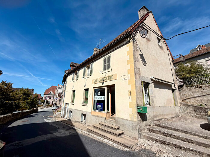 Maison 7 pièces à Crocq, à vendre