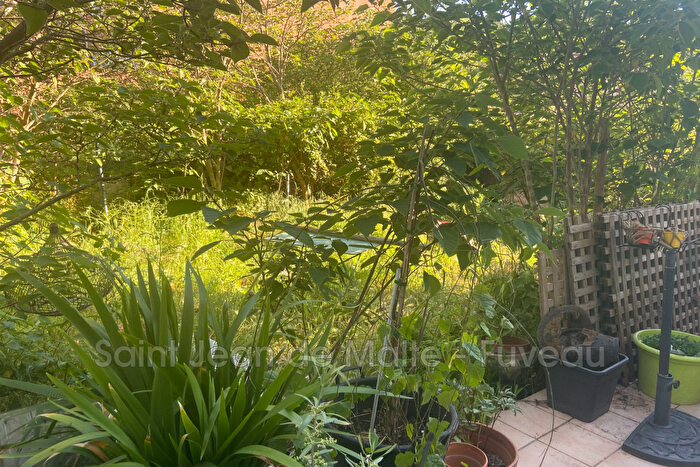 Appartement à vendre - Fuveau - 4 pièces - 3 chambres