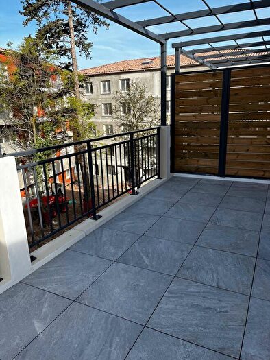 Appartement à louer - Partie Sud-Collet-Redon-Vauses-Testavins, Le Muy - 3 pièces - 2 chambres