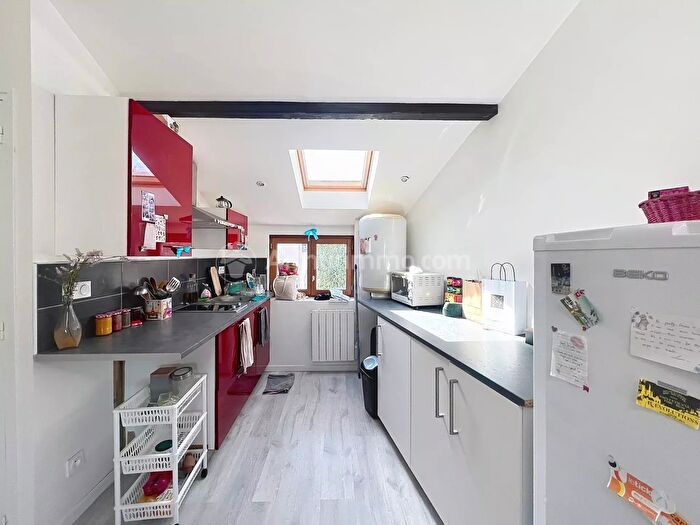 Appartement à louer - Clermont-Ferrand, Delille, Cathédrale, La Gare - 1 pièce