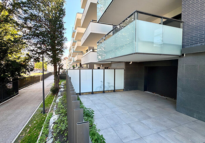 Appartement à vendre - Clermont-Ferrand, Jaude, Fontgiève Saint-Alyre - 1 pièce - 1 chambre