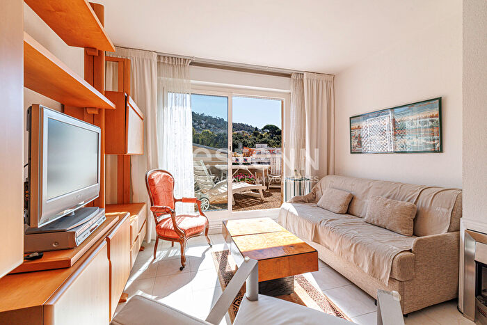 Appartement à vendre - Nice, Le Port - 3 pièces - 2 chambres