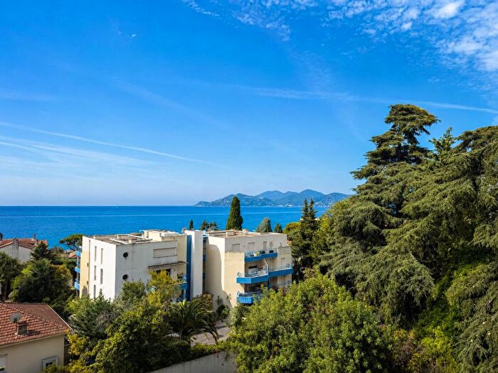 Appartement 2 pièces à Cannes, Croix des Gardes, à vendre