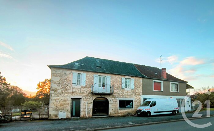 Maison à vendre - Cressensac - 6 pièces - 4 chambres