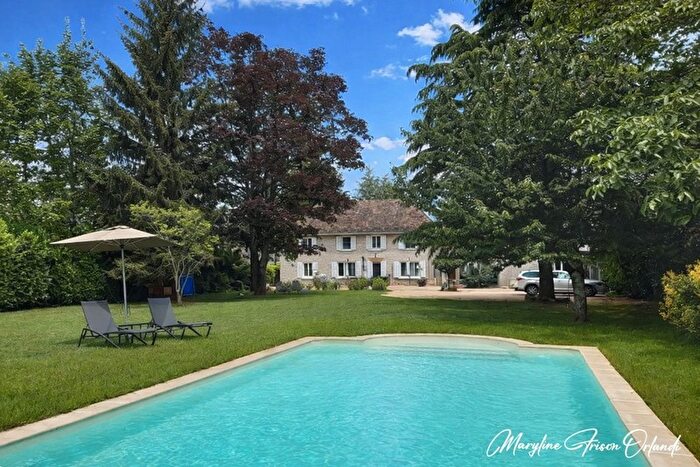 Maison à vendre - Les Avenières - 10 pièces - 7 chambres