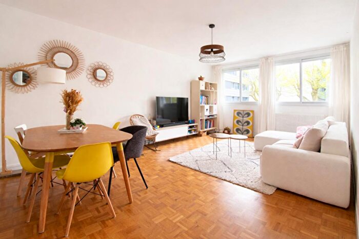 Appartement 3 pièces à Sèvres, Les Bruyères, à vendre