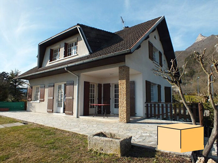 Appartement à louer - Béon - 3 pièces - 2 chambres
