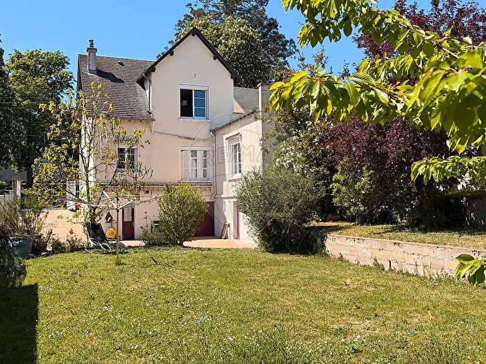 Nevers, Cathédrale, Jonction : Maison 4 pièces à vendre