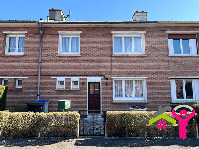 Maison à vendre - Escaudain - 5 pièces - 4 chambres