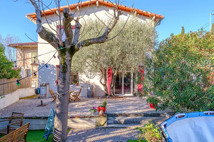 Maison à vendre - Marseille e , La Croix Rouge - 6 pièces - 4 chambres