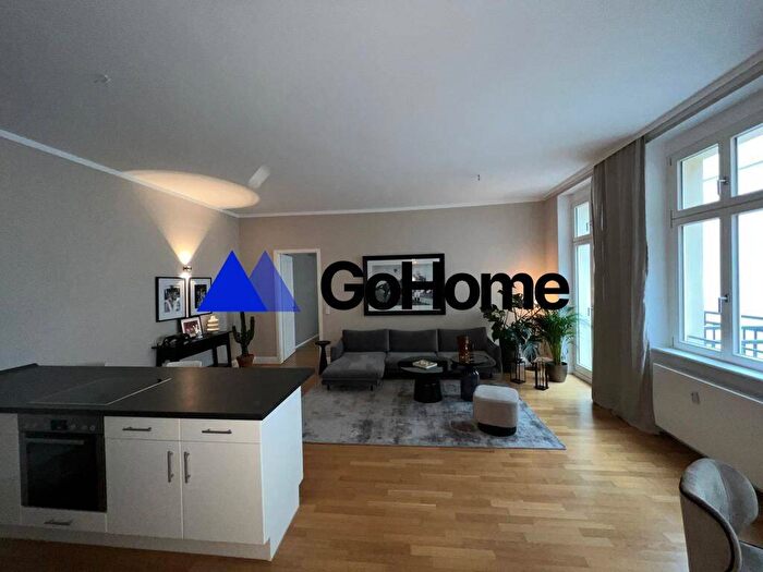Hôtel de Ville-Planchette, Levallois-Perret : Appartement 2 pièces à louer