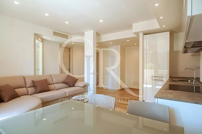 Appartement à vendre - Roquebrune-Cap-Martin, Carnolès, Gare, Cap Azur - 3 pièces - 2 chambres