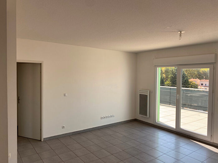 Appartement à vendre - Nîmes, Route dArles - 4 pièces - 3 chambres