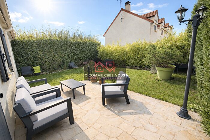 Maison à vendre - Ozoir-la-Ferrière - 4 pièces - 3 chambres