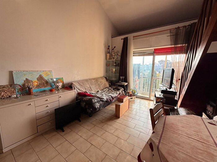 Appartement à vendre - Six-Fours-les-Plages, Roumagnan, Talian, Audibert, Verger - 3 pièces - 2 chambres