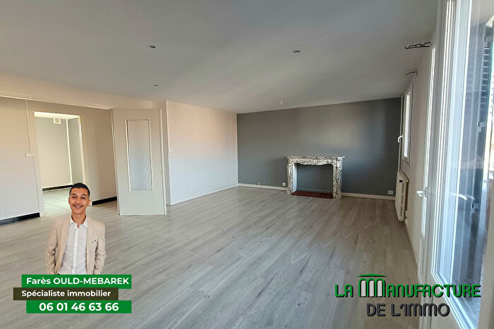 Appartement à vendre - La Ricamarie - 3 pièces - 2 chambres