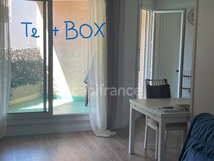 Appartement à vendre - Marseille e , La Plage - 2 pièces - 1 chambre
