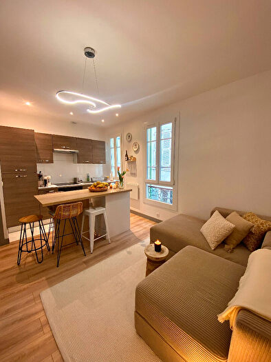 Appartement à vendre - Antibes, Coeur de ville - 3 pièces - 2 chambres