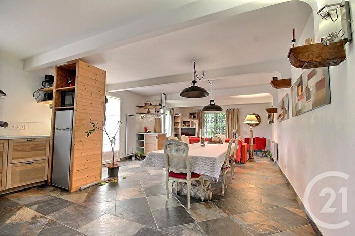 Maison à vendre - Saint-Denis-sur-Loire - 5 pièces - 4 chambres