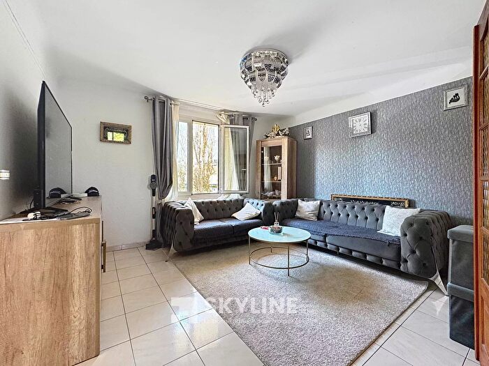 Appartement à vendre - Marseille e , Sainte-Marguerite - 4 pièces - 3 chambres