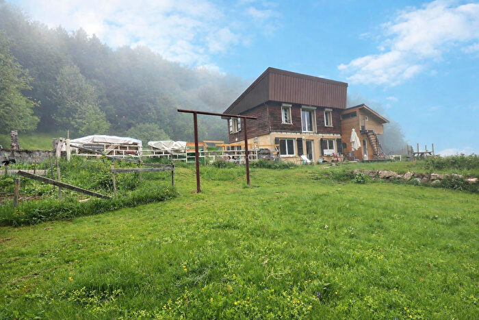 Les Déserts : Maison 6 pièces à vendre