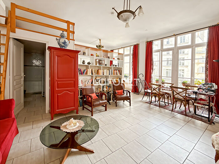 Paris 9ème, Lorette, Martyrs - Appartement 3 pièces à vendre