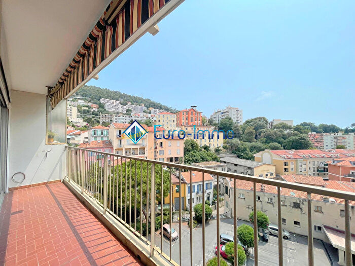 Appartement à louer - Nice, Libération - 3 pièces - 2 chambres