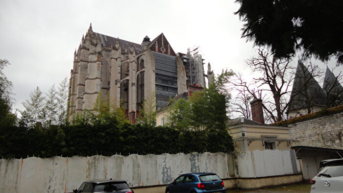 Appartement à vendre - Beauvais, Centre-ville - 5 pièces - 3 chambres