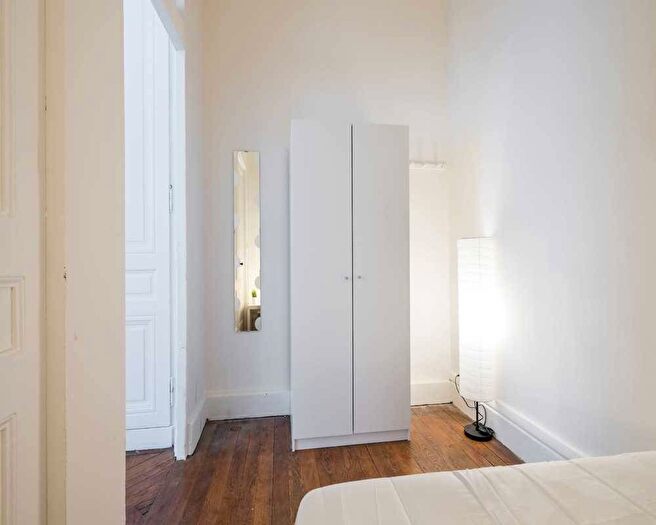 Appartement à louer - Presquîle, Centre ville, Cordeliers, Lyon ème arrondissement - 3 pièces - 6 chambres