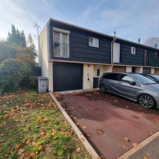 Maison à vendre - Louvres - 5 pièces - 3 chambres