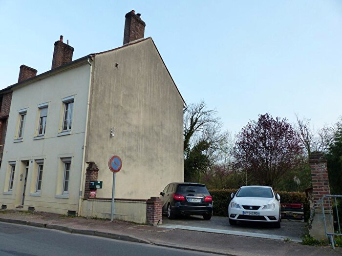 Maison à vendre - Château-Renard - 5 pièces - 3 chambres