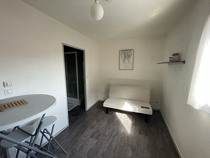 Clermont-Ferrand, Saint-Jacques - Appartement 1 pièce à louer