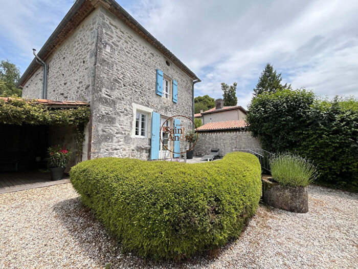 Maison 4 pièces à vendre - Vouzan
